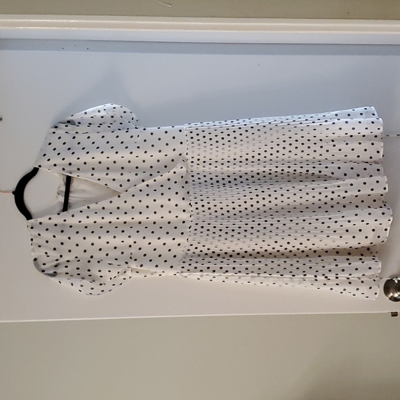 LOFT | Dresses | Loft Wrap Dress With Pleated Skirt And Shear Cap Sle ...